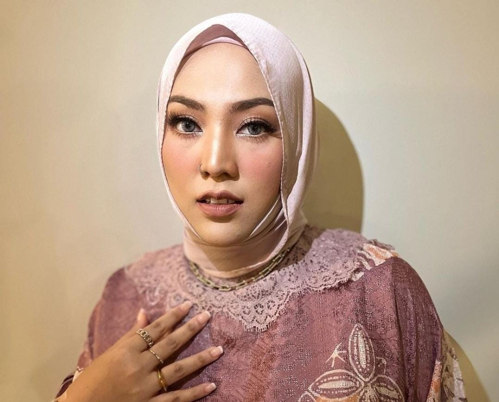 ‘Divorce is the only way’: Singer Shila Amzah on her parents' marriage ...