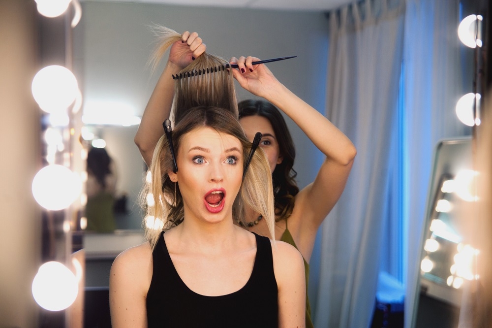 How to wear a low bun, the must-have hairstyle for fall (VIDEO) | Malay ...