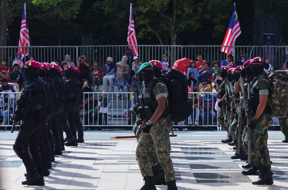 Free shuttle bus services for stress-free rides to enjoy National Day ...