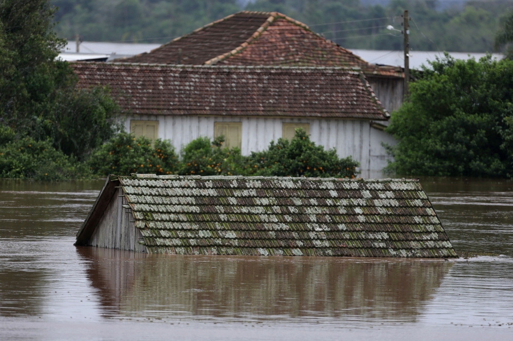 Cyclone leaves 21 dead in southern Brazil, says governor | Malay Mail