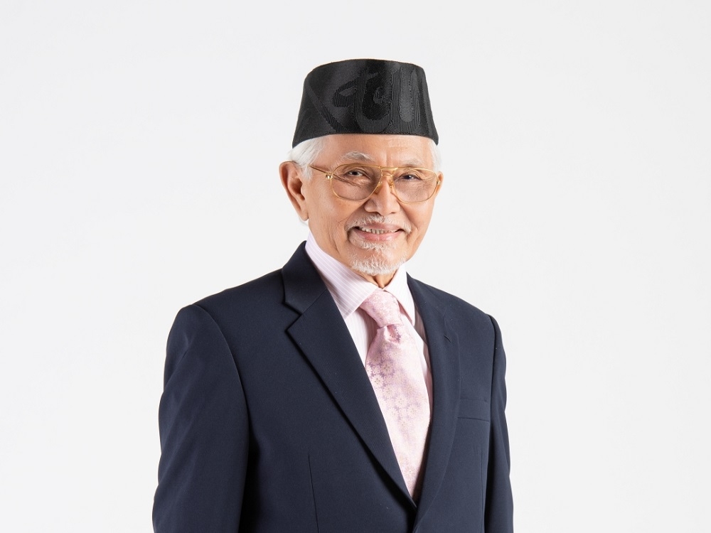 Taib Mahmud back in Sarawak after recuperating in Turkiye | Malay Mail