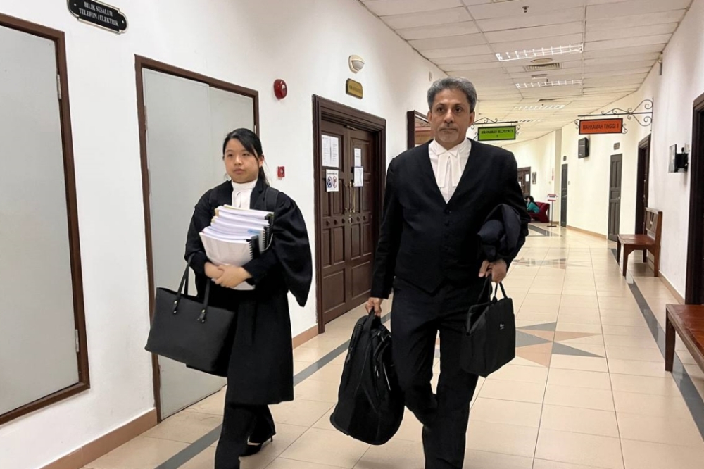 Sarawak governor Taib Mahmud’s son challenges authenticity of dad’s ...