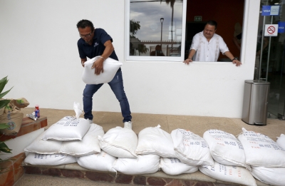 ‘Extremely dangerous’ Hurricane Lidia hits Mexico’s Pacific coast ...