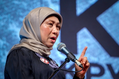Nancy Shukri: 38.8pc of decision-making positions in public sector held ...