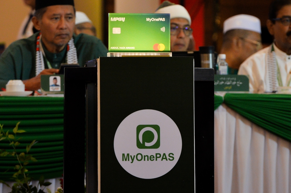 PAS launches superapp MyOnePas with e-wallet, prayer times, allows ...