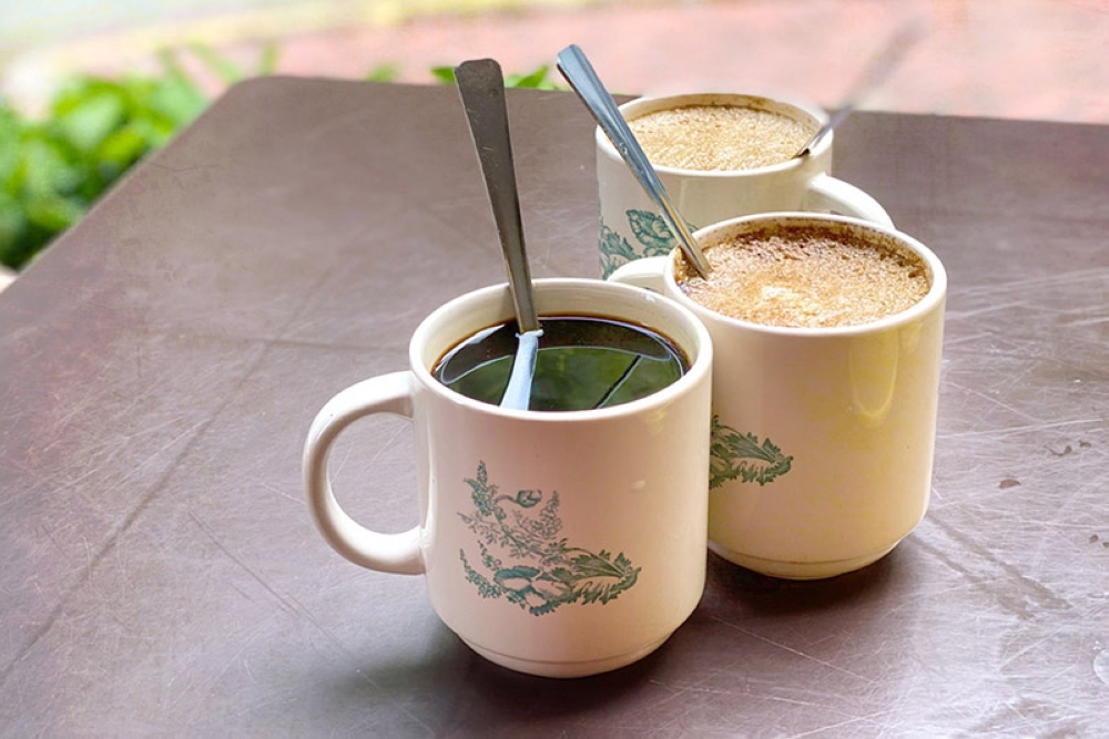 My ‘kopitiam’ mornings: How a Malaysian breakfast ritual sustains me ...