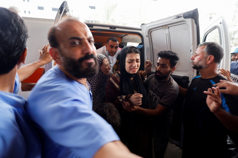 Hamas suspends hostage talks over Al Shifa Hospital, says official ...
