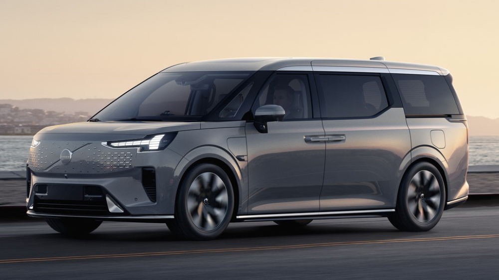 Volvo EM90: Rebadged Zeekr 009 luxury MPV is an electric Alphard killer | Malay Mail