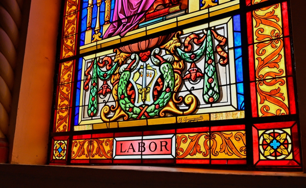 Colour and light: Bringing life back to Havana’s stained glass windows ...