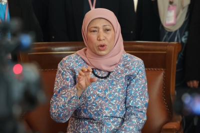 Nancy Shukri: Women, Family, and Community Development Ministry ...