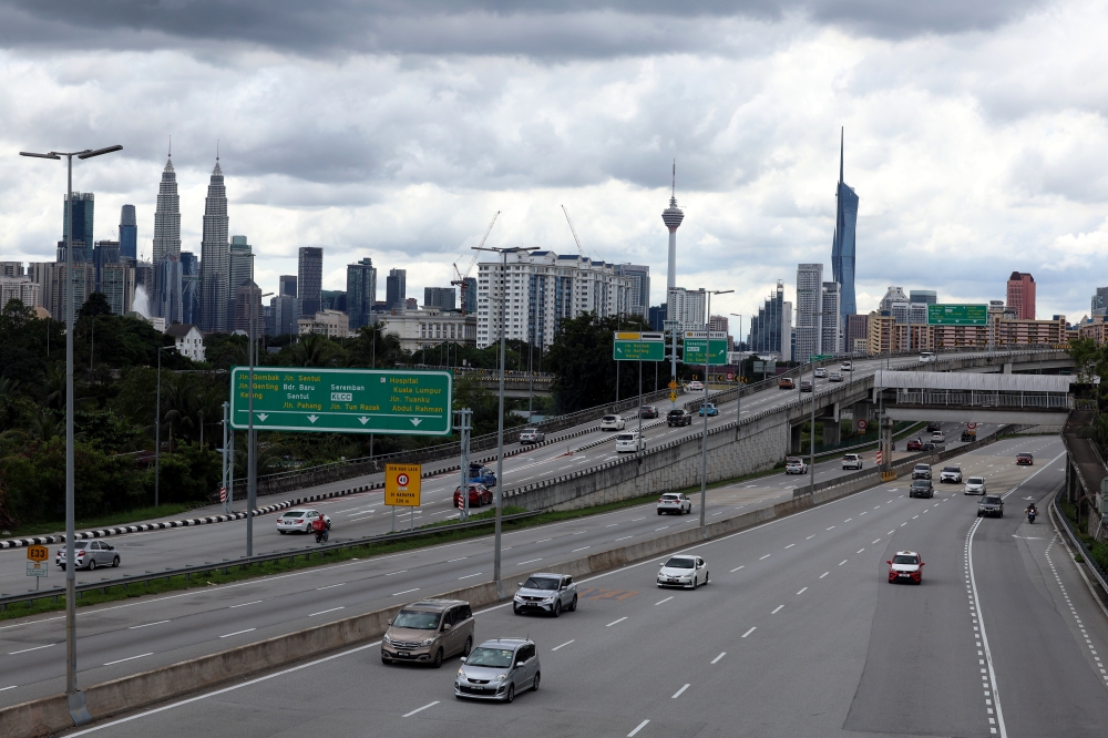 Smooth traffic flow on major expressways this morning | Malay Mail