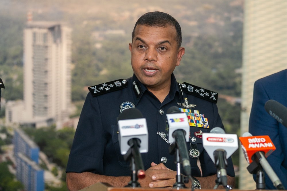 Deputy IGP confirms law enforcement officer, suspected ‘transporter’ in ...