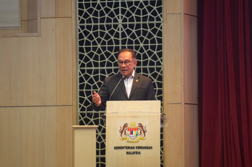 PM Anwar demands updates for funds given to solve Sabah university’s ...