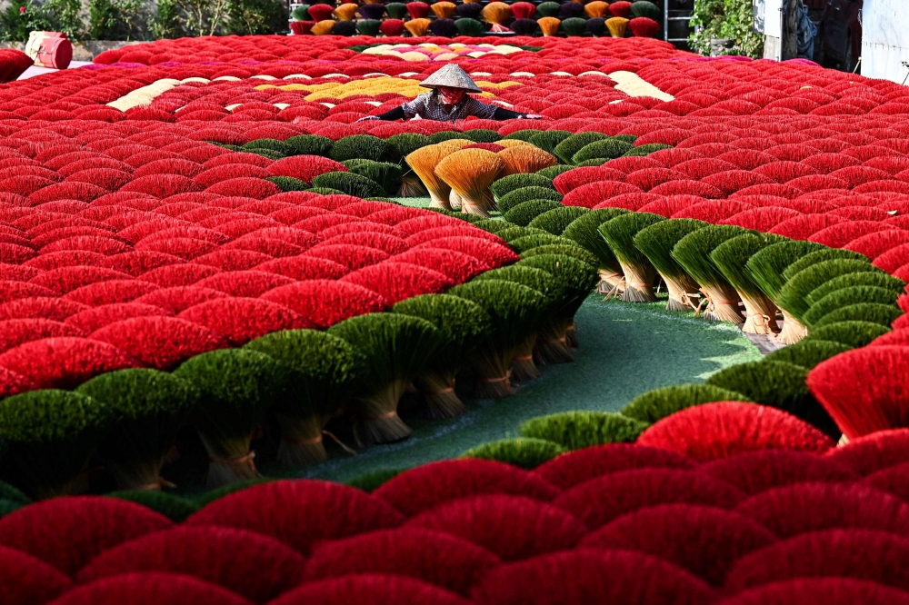 Vietnam’s incense village turns into Instagram hotspot | Malay Mail