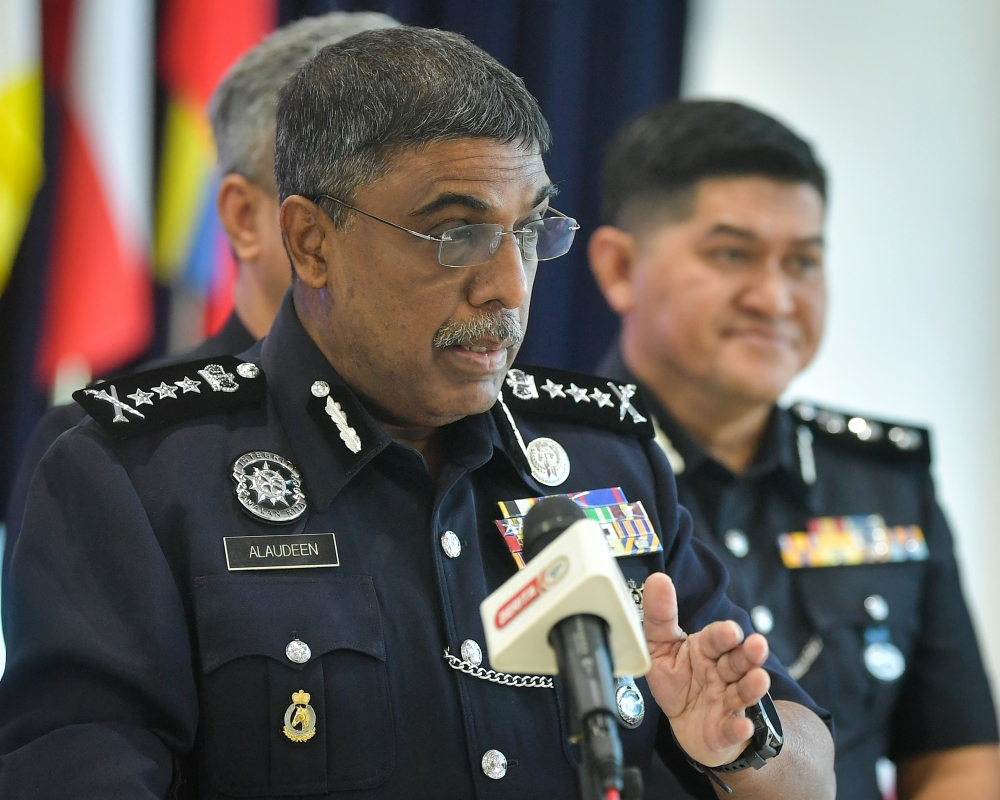 KL police chief: Public can bid farewell to 16th King Al-Sultan ...