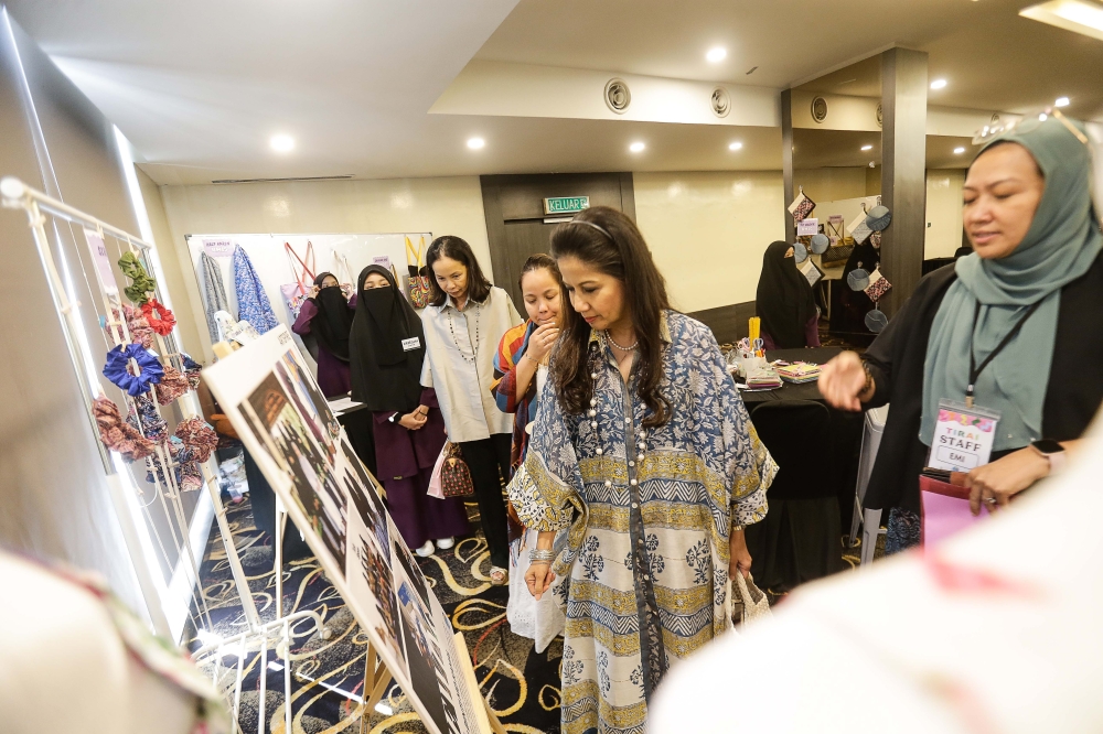 'Tirai 2024' ends on creative note with sharing session, bazaar and ...