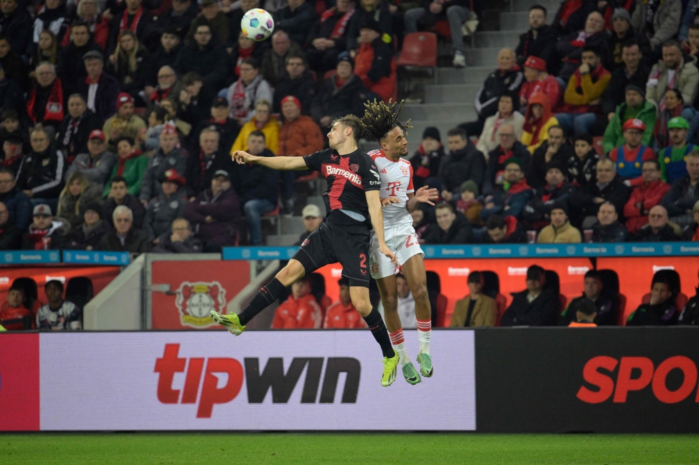 Leverkusen thump Bayern to seize control of Bundesliga title race ...