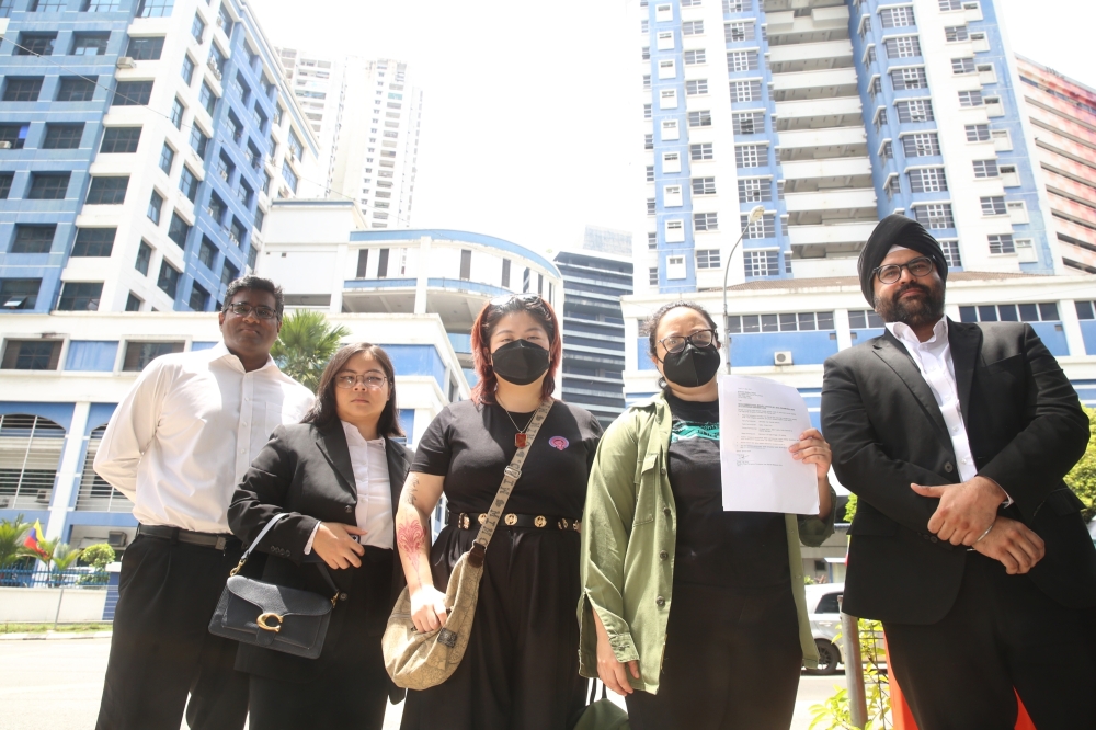 Notice to police can be sent by AR Registered, courier or by hand ...