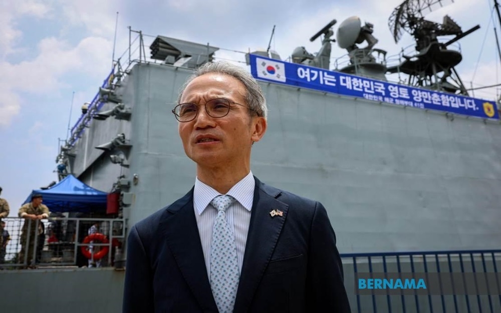 Destroyer Yang Man Choon’s strategic port-of-call in Port Klang ...