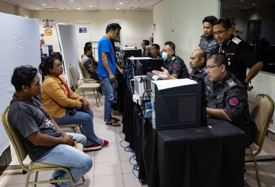Immigration Dept: 350 undocumented migrants in Perak sign up for ...