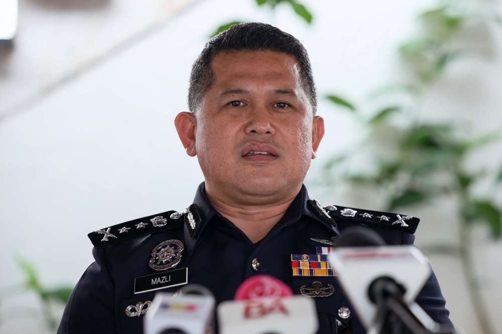Terengganu police say no evidence of attempts to revive Ayah Pin’s ...