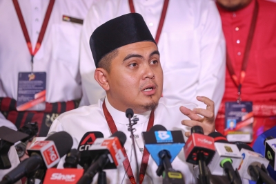 After audience with the King, Umno Youth chief Dr Akmal says will ...