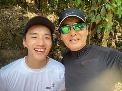 ‘Abang Adik’ star Jack Tan meets his idol Chow Yun-fat while jogging in ...