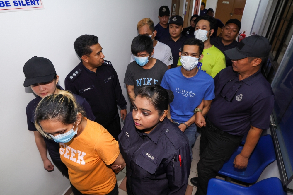 Four ‘Along’ syndicate members plead not guilty to arson in Johor ...