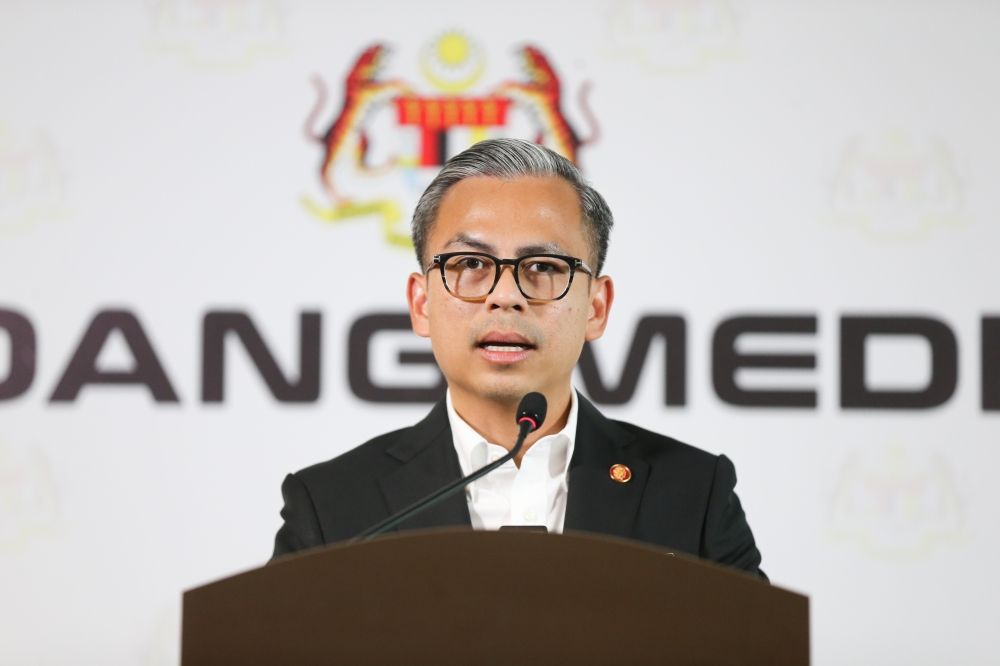 Fahmi: MCMC will assist cops to track down social media users spreading ...