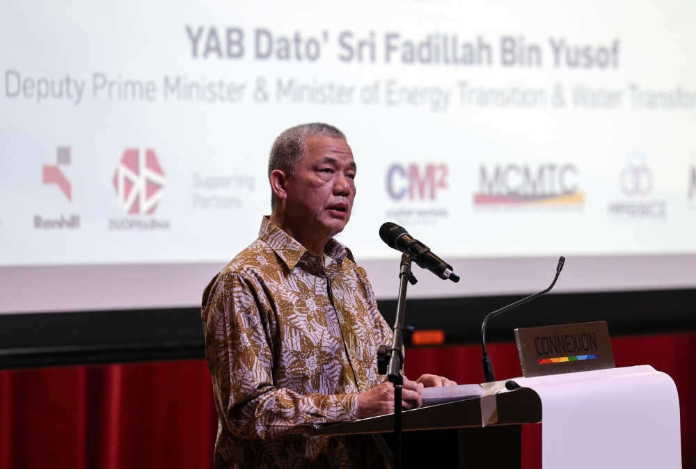 DPM Fadillah: Govt focusing on efforts to solve nationwide non-revenue ...