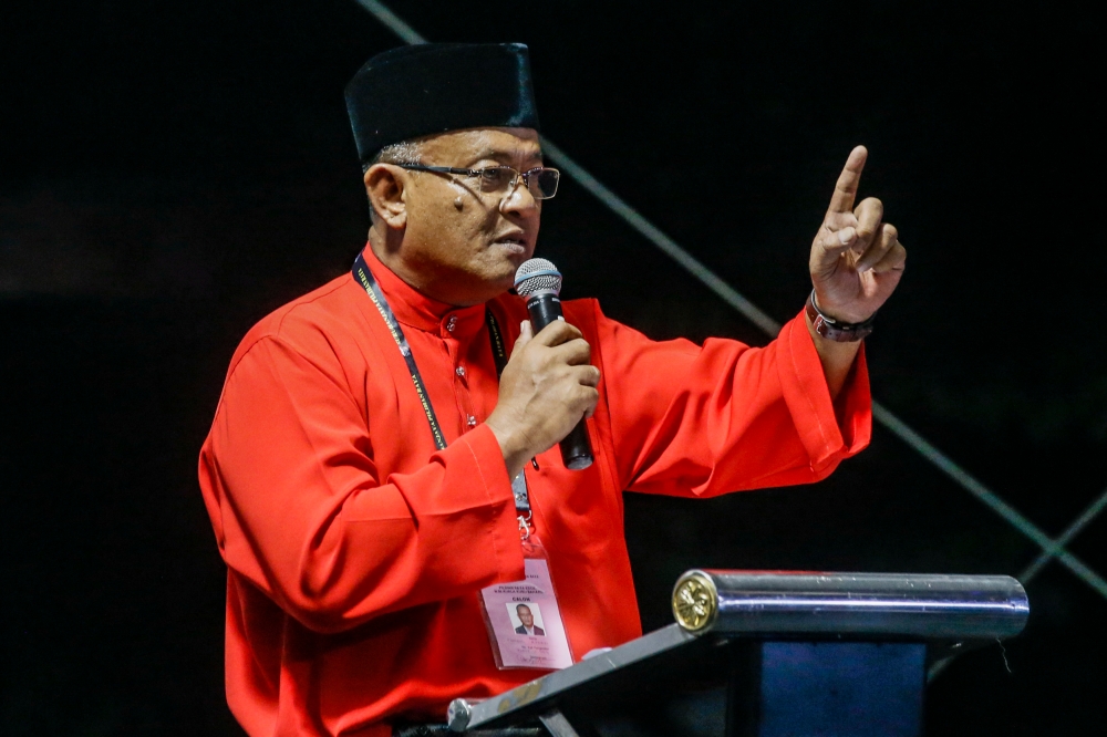 Analysts predict a win for Pakatan’s Pang in KKB by-election today, but with a smaller majority ...