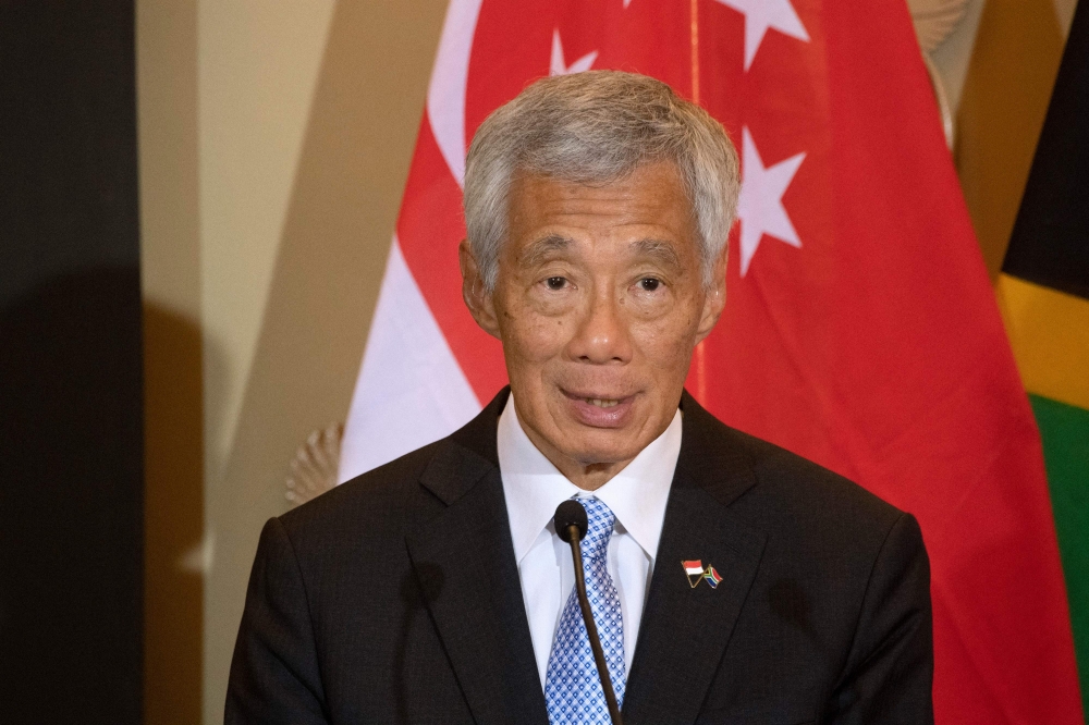 Lee Hsien Loong: Scion PM modernised Singapore, stifled dissent | Malay ...