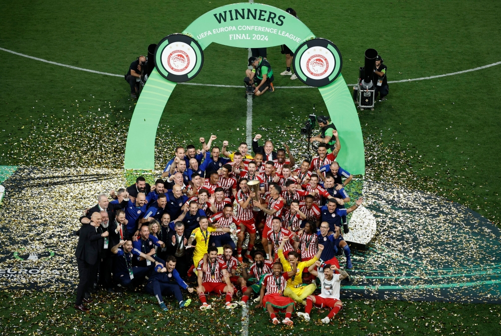 Olympiakos beat Fiorentina in extra time to win Europa Conference ...