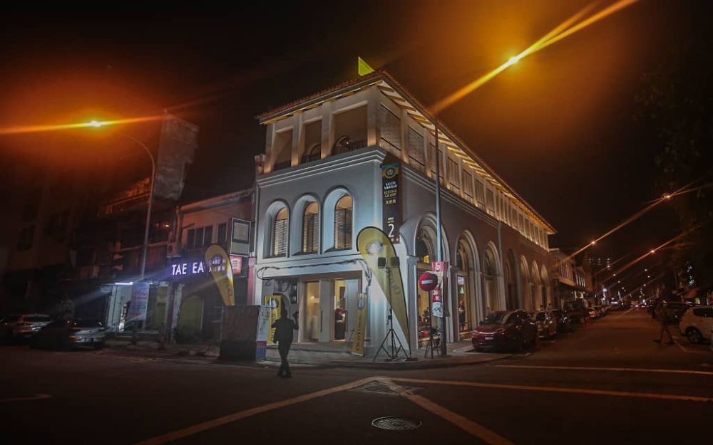 In Ipoh, heritage gallery in Old Town White Coffee’s new outlet to ...