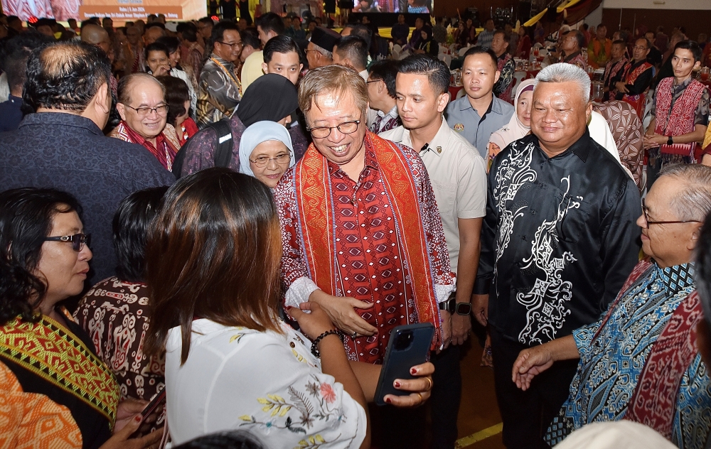 Sarawak premier denies claims of taking rights of Petronas over oil and ...