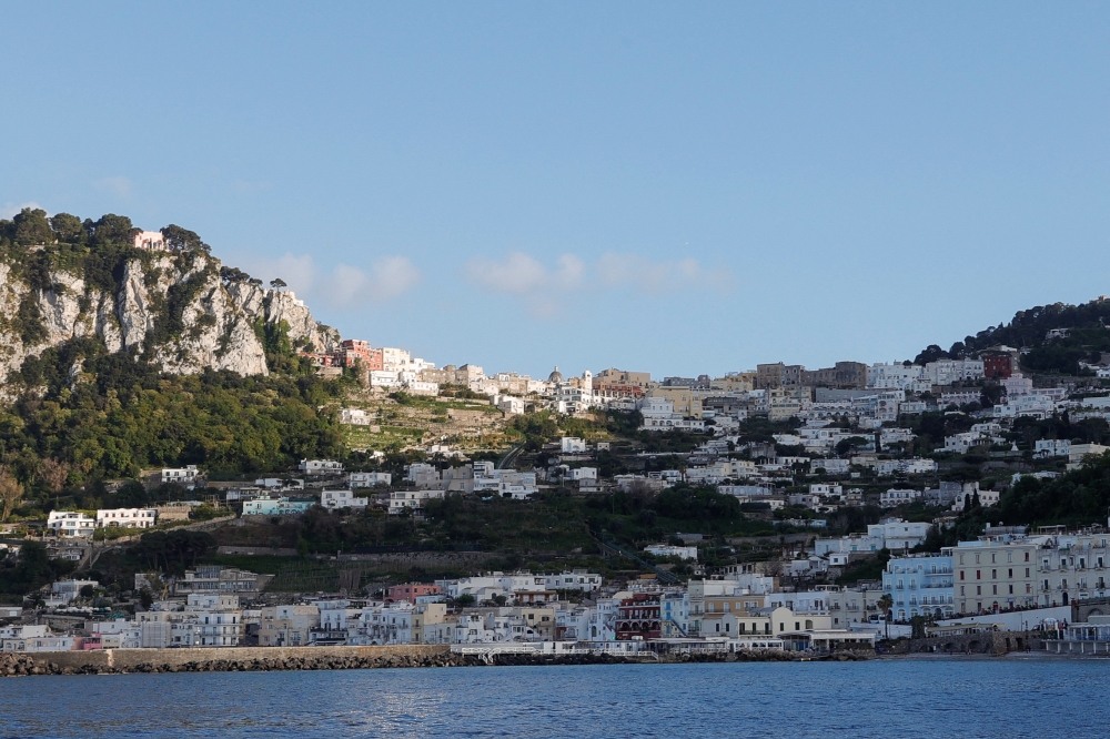 Tourists banned from Italy’s Capri over water shortage | Malay Mail