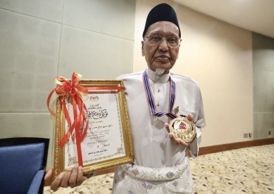 Former Penang mufti Hassan Ahmad named Tokoh Maal Hijrah 1446H | Malay Mail