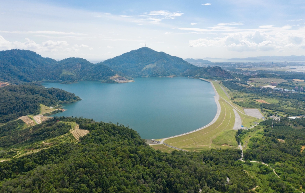 Penang water authority draws on Mengkuang dam reserves amid low Sungai ...