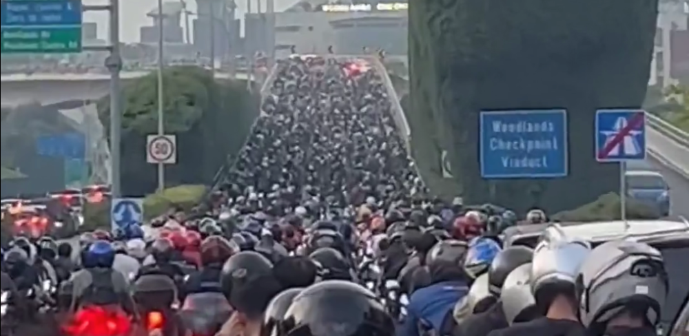 ‘Only Johoreans feel this’: Video of evening rush hour at Woodlands ...