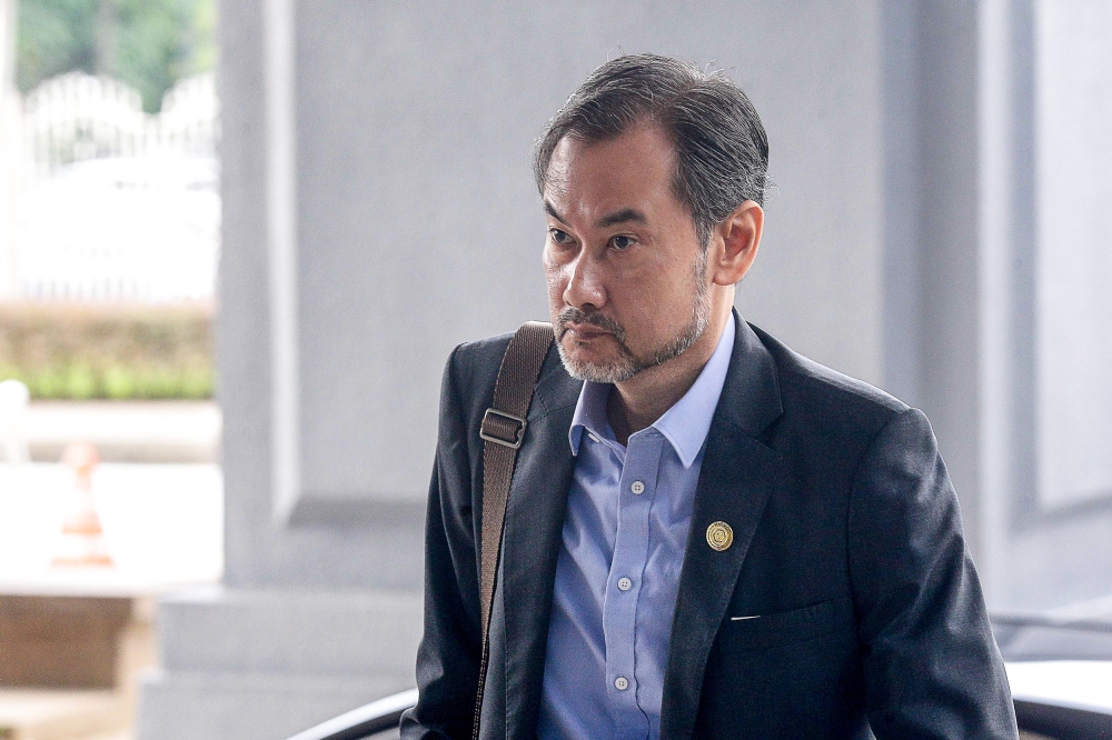 1MDB trial: Jho Low does not equal Najib, prosecution’s ‘mirror image’ theory a fiction and ...