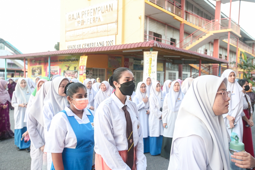 Ipsos report: Four in 10 Malaysians think our education system is ‘good ...