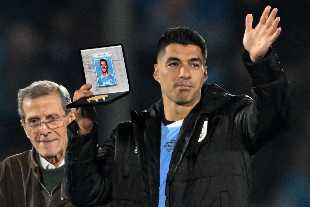 Luis Suarez’s farewell party ends in disappointment: Uruguay and ...