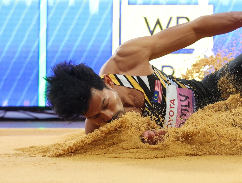 Latif Romly settles for silver in 2024 Paralympics long jump, Malaysia ...