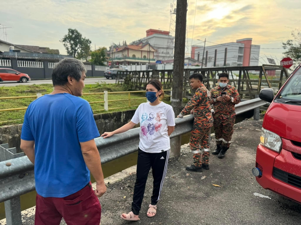Fourth chemical odour incident in Johor since last week: Authorities probe Sungai Skudai after ...