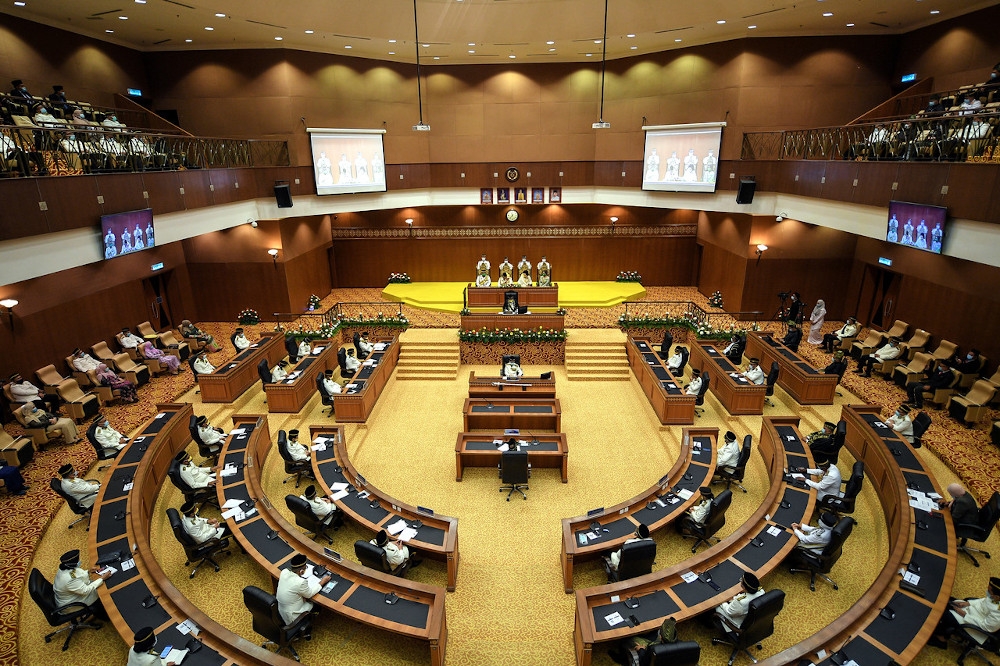 Perlis State Assembly names Baharuddin and Azahar as new senators ...