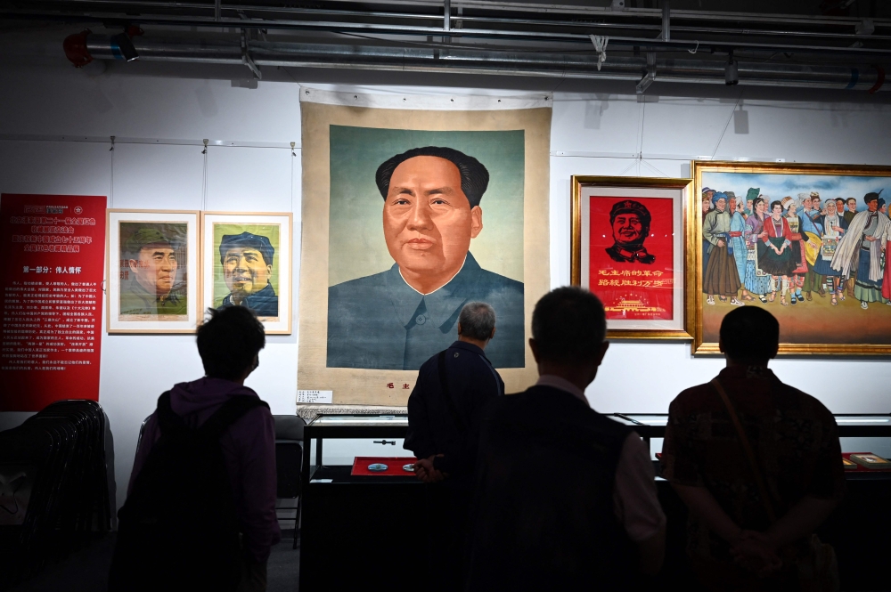 Long live the revolution! Nostalgia for bygone Maoist era lets China’s ...