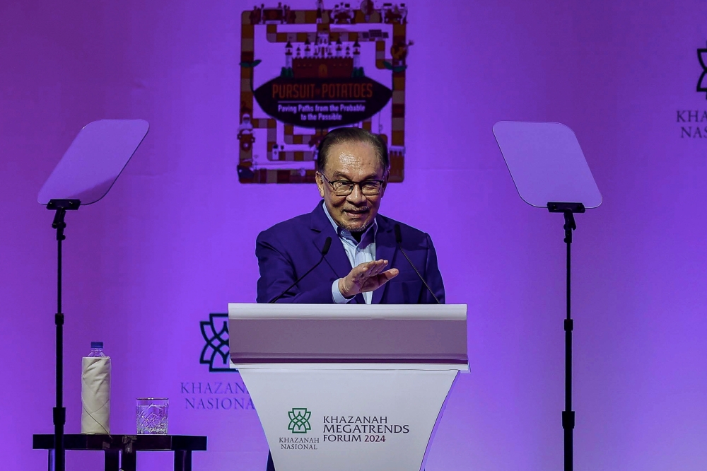 PM Anwar says ‘reject the hypocrisy and double standards’, outlines vision of unity, inclusivity ...