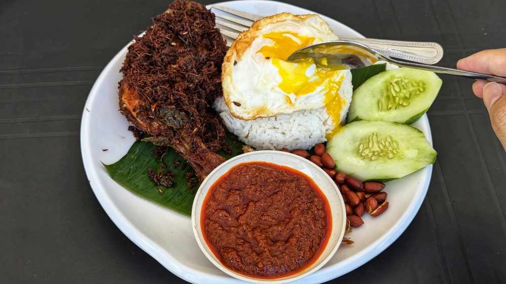 Warung Pagi Pagi: Bukit Persekutuan’s quiet retreat for comforting ...