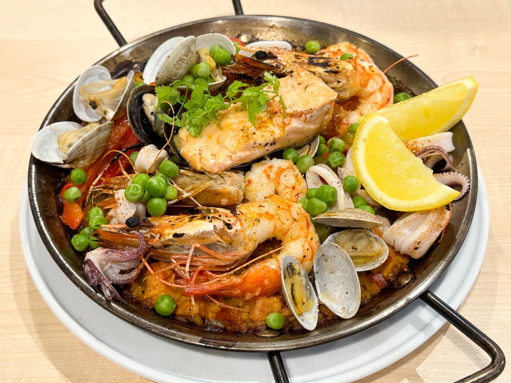 Barrio 66 Kitchen & Bar wins with its formula of punchy Latin American ...