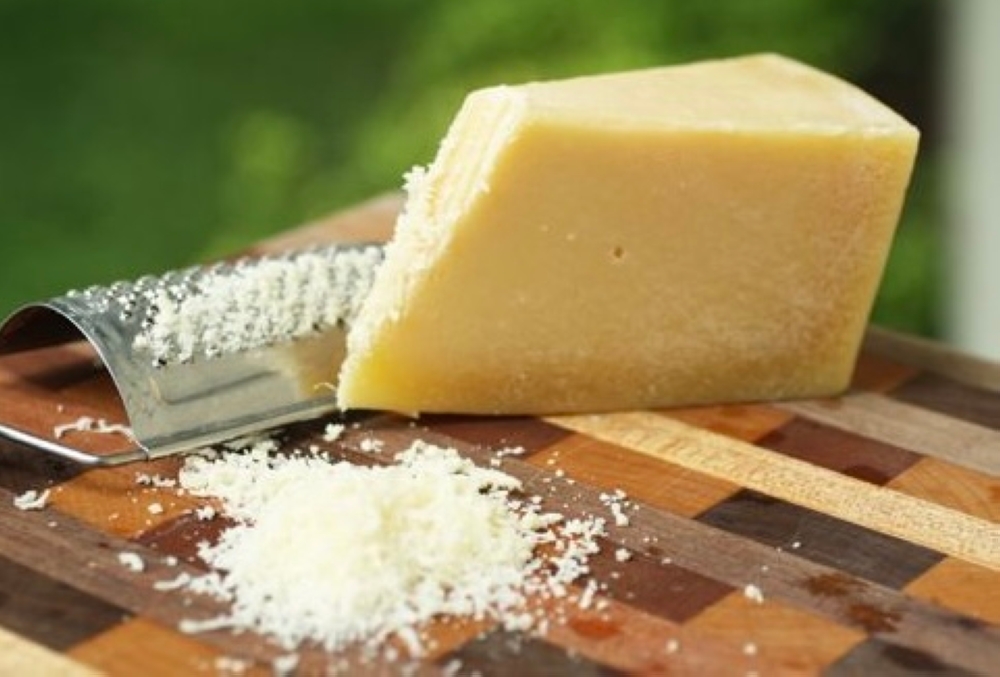 Singapore court rules ‘Parmesan’ not equivalent to ‘Parmigiano Reggiano ...